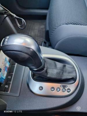 Melns Volkswagen Touran 2015 Viļņa, ar dzinēja tilpumu 1.60 L un nobraukumu 275 tūkst. km par 8200 €, foto 25 vietnē AUTOMOTO.COM.LV