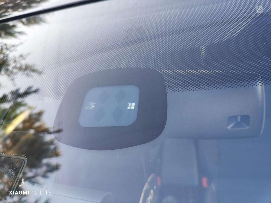 Melns Volkswagen Touran 2015 Viļņa, ar dzinēja tilpumu 1.60 L un nobraukumu 275 tūkst. km par 8200 €, foto 28 vietnē AUTOMOTO.COM.LV