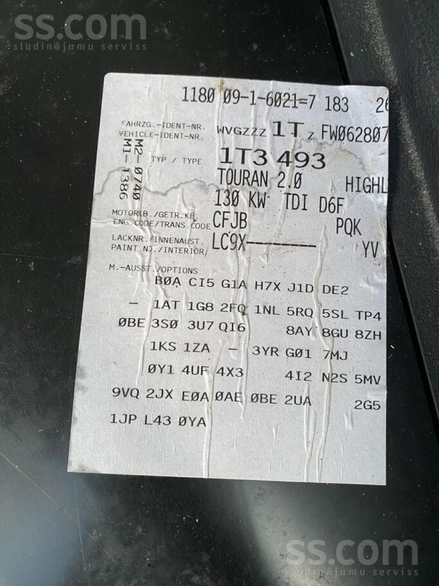 Черный Фольксваген Туран 2015 в Юрмала, объемом двигателя 2.00 л и пробегом 364 тыс. км за 7500 €, фото 21 на AUTOMOTO.COM.LV