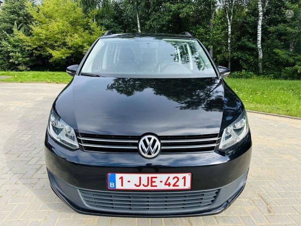 Black Volkswagen Touran 2015 in Kaunas, with an engine capacity of 1.60 L and mileage of 242 thousand km for 7100 €, photo 2 on AUTOMOTO.COM.LV