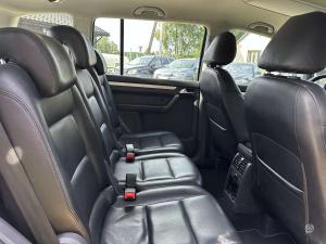 Melns Volkswagen Touran 2015 Kauņa, ar dzinēja tilpumu 1.60 L un nobraukumu 242 tūkst. km par 7100 €, foto 22 vietnē AUTOMOTO.COM.LV