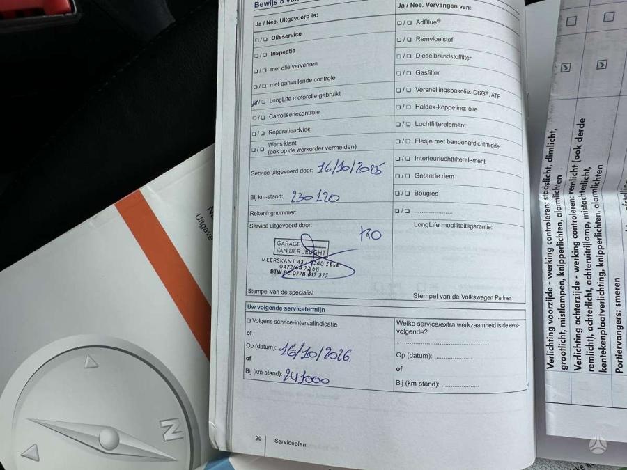 Melns Volkswagen Touran 2015 Kauņa, ar dzinēja tilpumu 1.60 L un nobraukumu 242 tūkst. km par 7100 €, foto 29 vietnē AUTOMOTO.COM.LV