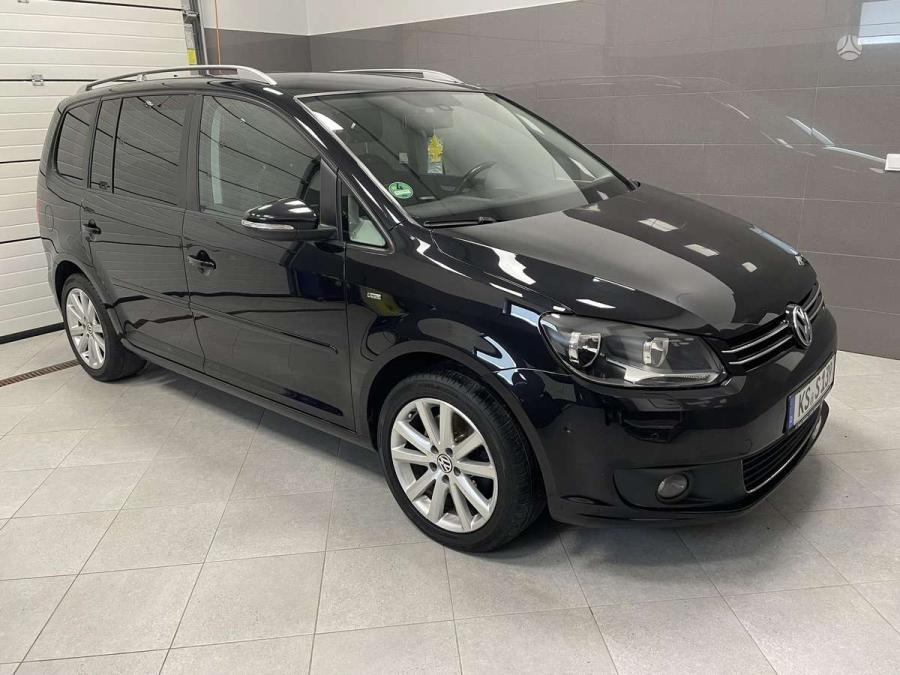 Melns Volkswagen Touran 2015 Marijampole, ar dzinēja tilpumu 1.97 L un nobraukumu 282 tūkst. km par 6350 €, foto 8 vietnē AUTOMOTO.COM.LV