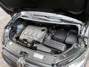 Melns Volkswagen Touran 2015 Marijampole, ar dzinēja tilpumu 1.97 L un nobraukumu 282 tūkst. km par 6350 €, foto 33 vietnē AUTOMOTO.COM.LV