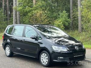 Black Volkswagen Touran 2015 in Valmiera, with an engine capacity of 2.00 L and mileage of 0 thousand km for 8800 €, photo  on AUTOMOTO.COM.LV