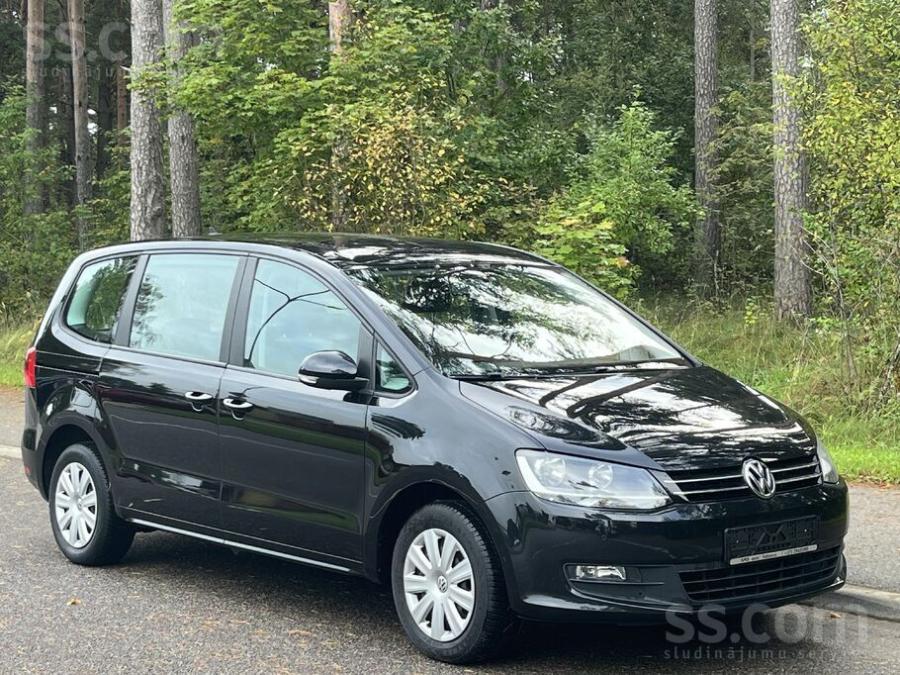 Melns Volkswagen Touran 2015 Valmiera, ar dzinēja tilpumu 2.00 L un nobraukumu 0 tūkst. km par 8800 €, foto 1 vietnē AUTOMOTO.COM.LV