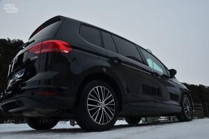 Melns Volkswagen Touran 2016 Kauņa, ar dzinēja tilpumu 2.00 L un nobraukumu 198 tūkst. km par 9850 €, foto 7 vietnē AUTOMOTO.COM.LV