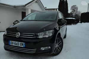 Melns Volkswagen Touran 2016 Kauņa, ar dzinēja tilpumu 2.00 L un nobraukumu 198 tūkst. km par 9850 €, foto 20 vietnē AUTOMOTO.COM.LV