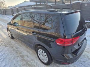 Melns Volkswagen Touran 2016 Kauņa, ar dzinēja tilpumu 1.97 L un nobraukumu 320 tūkst. km par 6850 €, foto 14 vietnē AUTOMOTO.COM.LV