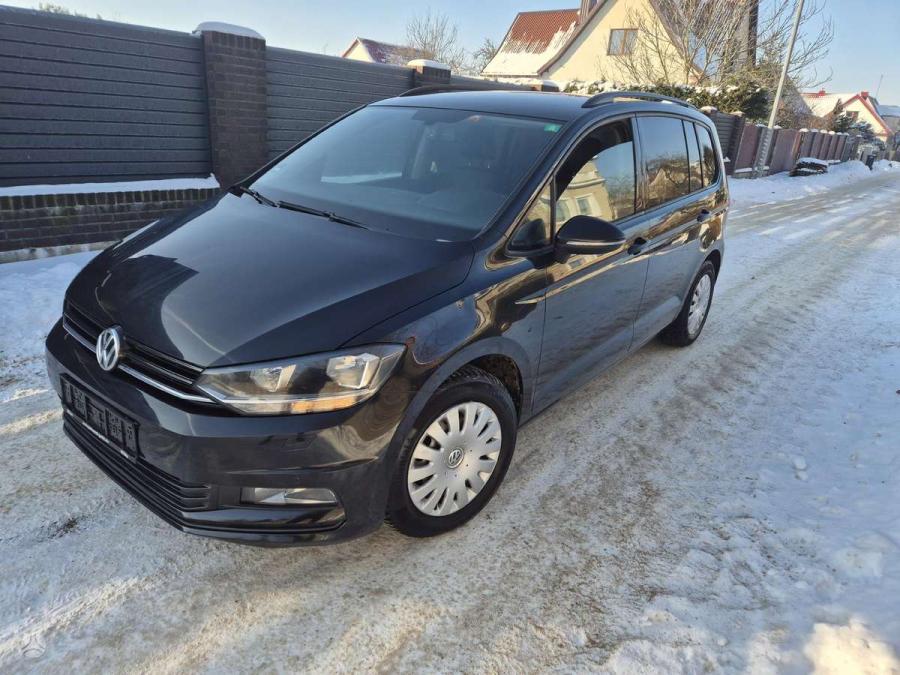 Melns Volkswagen Touran 2016 Kauņa, ar dzinēja tilpumu 1.97 L un nobraukumu 320 tūkst. km par 6850 €, foto 17 vietnē AUTOMOTO.COM.LV
