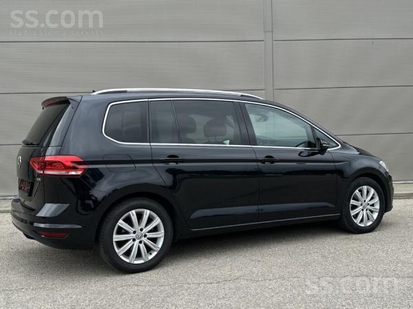 Melns Volkswagen Touran 2016 Valmiera, ar dzinēja tilpumu 1.60 L un nobraukumu 224 tūkst. km par 11700 €, foto 4 vietnē AUTOMOTO.COM.LV