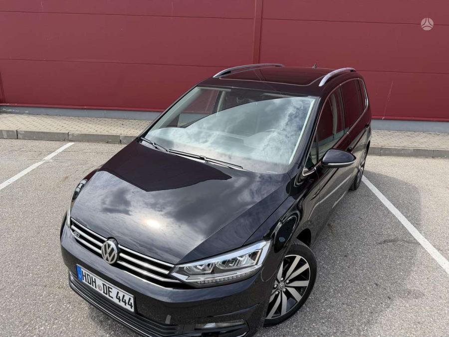 Melns Volkswagen Touran 2016 Kauņa, ar dzinēja tilpumu 2.00 L un nobraukumu 240 tūkst. km par 12900 €, foto 5 vietnē AUTOMOTO.COM.LV