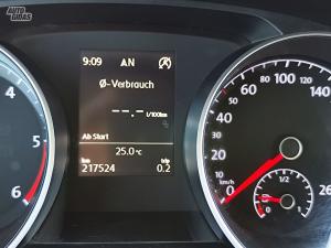 Black Volkswagen Touran 2016 in Ramuciai, with an engine capacity of 2.00 L and mileage of 218 thousand km for 10950 €, photo 15 on AUTOMOTO.COM.LV