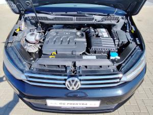Black Volkswagen Touran 2016 in Ramuciai, with an engine capacity of 2.00 L and mileage of 218 thousand km for 10950 €, photo 21 on AUTOMOTO.COM.LV