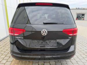 Melns Volkswagen Touran 2016 Raseiniai, ar dzinēja tilpumu 1.60 L un nobraukumu 298 tūkst. km par 7900 €, foto 5 vietnē AUTOMOTO.COM.LV