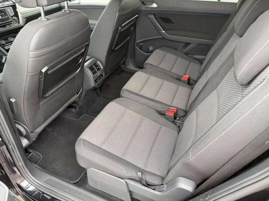 Melns Volkswagen Touran 2016 Raseiniai, ar dzinēja tilpumu 1.60 L un nobraukumu 298 tūkst. km par 7900 €, foto 14 vietnē AUTOMOTO.COM.LV
