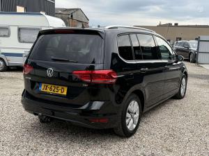 Melns Volkswagen Touran 2016 Kauņa, ar dzinēja tilpumu 1.60 L un nobraukumu 264 tūkst. km par 8150 €, foto 4 vietnē AUTOMOTO.COM.LV