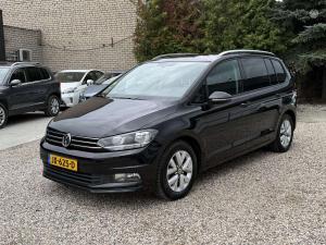 Melns Volkswagen Touran 2016 Kauņa, ar dzinēja tilpumu 1.60 L un nobraukumu 264 tūkst. km par 8150 €, foto 9 vietnē AUTOMOTO.COM.LV
