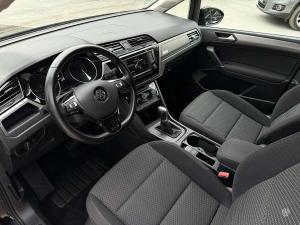 Melns Volkswagen Touran 2016 Kauņa, ar dzinēja tilpumu 1.60 L un nobraukumu 264 tūkst. km par 8150 €, foto 11 vietnē AUTOMOTO.COM.LV