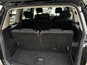 Melns Volkswagen Touran 2016 Kauņa, ar dzinēja tilpumu 1.60 L un nobraukumu 264 tūkst. km par 8150 €, foto 17 vietnē AUTOMOTO.COM.LV