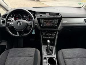 Melns Volkswagen Touran 2016 Kauņa, ar dzinēja tilpumu 1.60 L un nobraukumu 264 tūkst. km par 8150 €, foto 19 vietnē AUTOMOTO.COM.LV