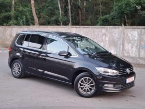 Melns Volkswagen Touran 2016 Viļņa, ar dzinēja tilpumu 1.40 L un nobraukumu 240 tūkst. km par 7800 €, foto  vietnē AUTOMOTO.COM.LV