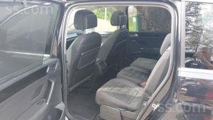 Black Volkswagen Touran 2017 in Aluksne, with an engine capacity of 1.60 L and mileage of 0 thousand km for 10500 €, photo 27 on AUTOMOTO.COM.LV
