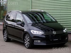 Melns Volkswagen Touran 2017 Rīga, ar dzinēja tilpumu 2.00 L un nobraukumu 254 tūkst. km par 13000 €, foto 4 vietnē AUTOMOTO.COM.LV
