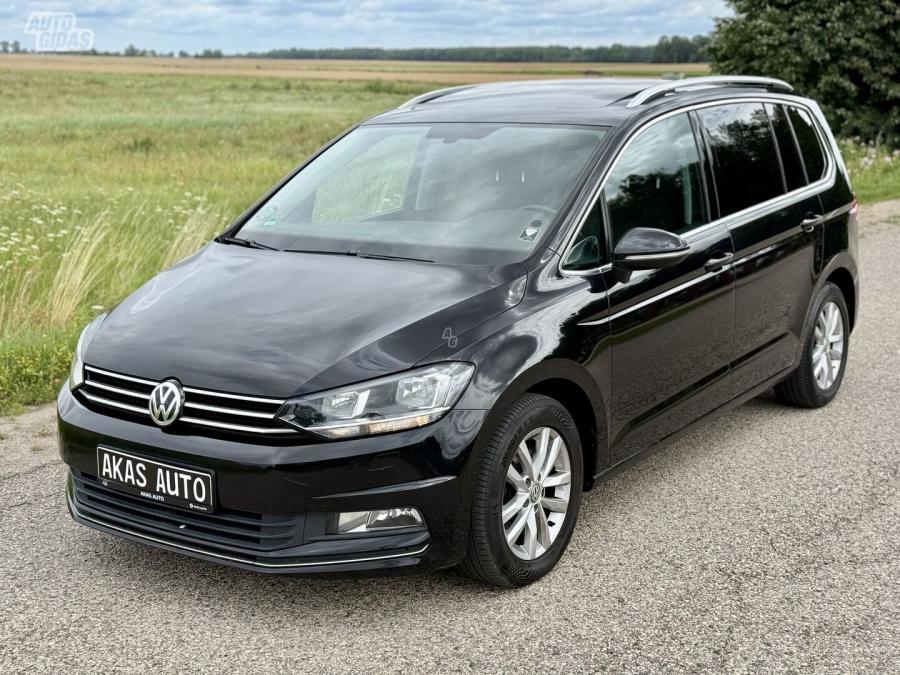 Black Volkswagen Touran 2017 in Vilkaviskis, with an engine capacity of 2.00 L and mileage of 254 thousand km for 11200 €, photo 1 on AUTOMOTO.COM.LV