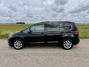 Black Volkswagen Touran 2017 in Vilkaviskis, with an engine capacity of 2.00 L and mileage of 254 thousand km for 11200 €, photo 7 on AUTOMOTO.COM.LV