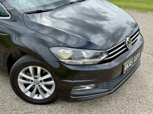 Black Volkswagen Touran 2017 in Vilkaviskis, with an engine capacity of 2.00 L and mileage of 254 thousand km for 11200 €, photo 9 on AUTOMOTO.COM.LV
