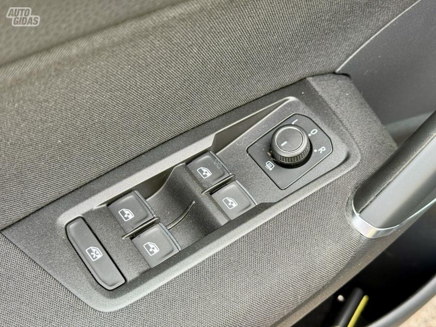 Black Volkswagen Touran 2017 in Vilkaviskis, with an engine capacity of 2.00 L and mileage of 254 thousand km for 11200 €, photo 16 on AUTOMOTO.COM.LV