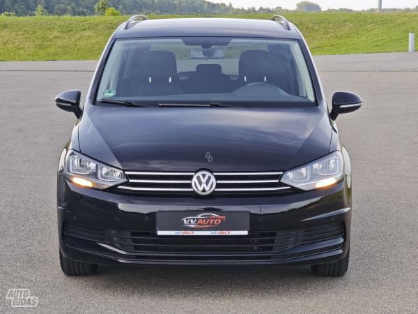 Black Volkswagen Touran 2017 in Vilnius, with an engine capacity of 2.00 L and mileage of 266 thousand km for 9100 €, photo 4 on AUTOMOTO.COM.LV