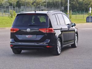 Black Volkswagen Touran 2017 in Vilnius, with an engine capacity of 2.00 L and mileage of 266 thousand km for 9100 €, photo 9 on AUTOMOTO.COM.LV