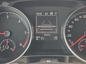 Black Volkswagen Touran 2017 in Vilnius, with an engine capacity of 2.00 L and mileage of 266 thousand km for 9100 €, photo 23 on AUTOMOTO.COM.LV