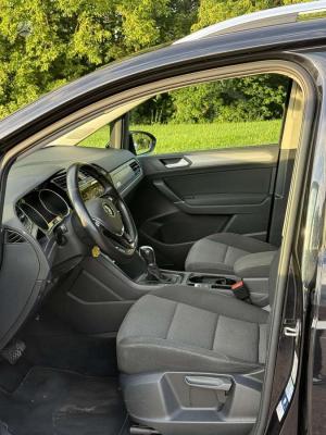 Melns Volkswagen Touran 2017 Kėdainiai, ar dzinēja tilpumu 1.60 L un nobraukumu 272 tūkst. km par 8200 €, foto 16 vietnē AUTOMOTO.COM.LV