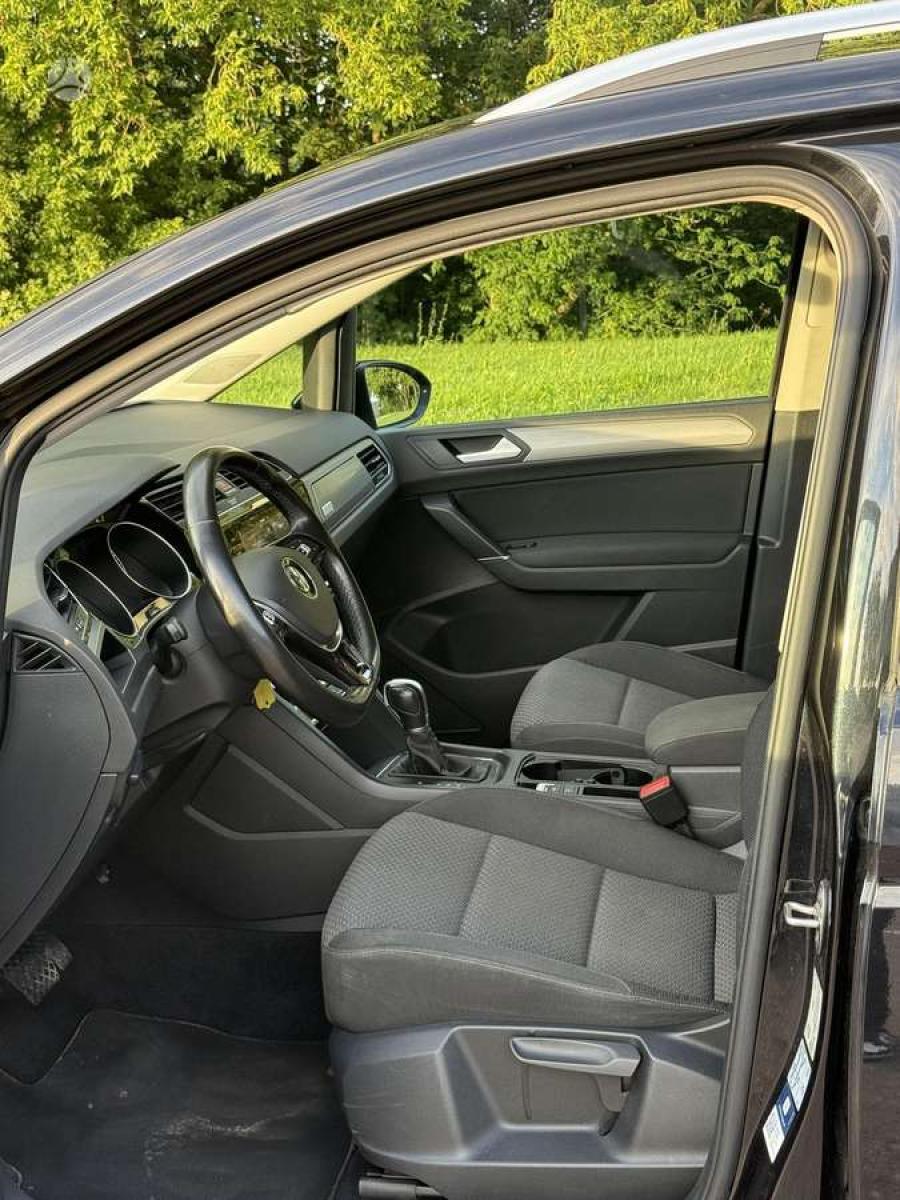 Melns Volkswagen Touran 2017 Kėdainiai, ar dzinēja tilpumu 1.60 L un nobraukumu 272 tūkst. km par 8200 €, foto 16 vietnē AUTOMOTO.COM.LV