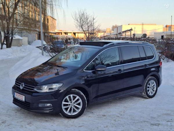 Melns Volkswagen Touran 2018 Viļņa, ar dzinēja tilpumu 1.40 L un nobraukumu 249 tūkst. km par 10900 €, foto 5 vietnē AUTOMOTO.COM.LV