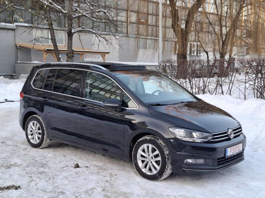 Melns Volkswagen Touran 2018 Viļņa, ar dzinēja tilpumu 1.40 L un nobraukumu 249 tūkst. km par 10900 €, foto 11 vietnē AUTOMOTO.COM.LV