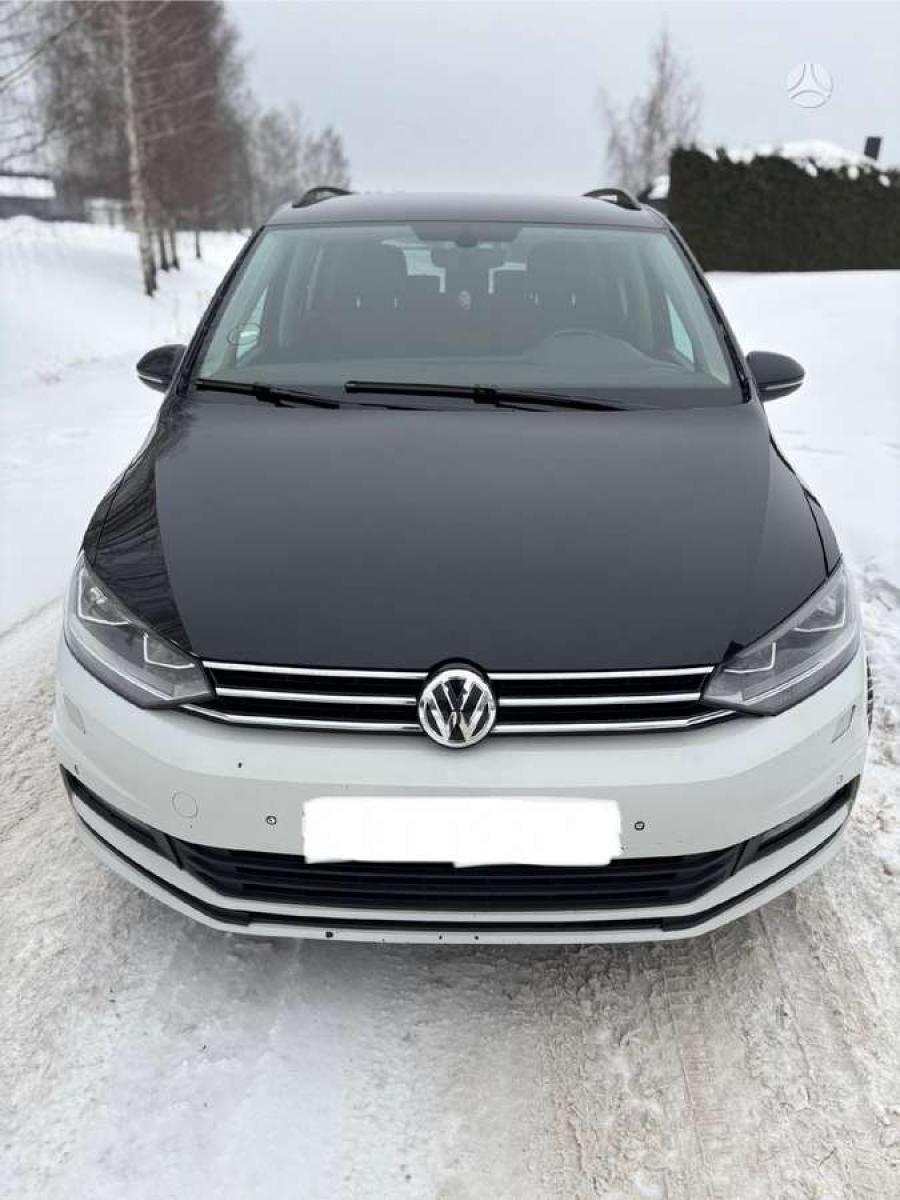 Melns Volkswagen Touran 2018 Tauragė, ar dzinēja tilpumu 1.97 L un nobraukumu 323 tūkst. km par 6300 €, foto 11 vietnē AUTOMOTO.COM.LV