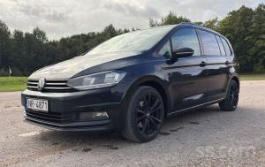 Melns Volkswagen Touran 2019 Tukums, ar dzinēja tilpumu 2.00 L un nobraukumu 323 tūkst. km par 11500 €, foto 3 vietnē AUTOMOTO.COM.LV