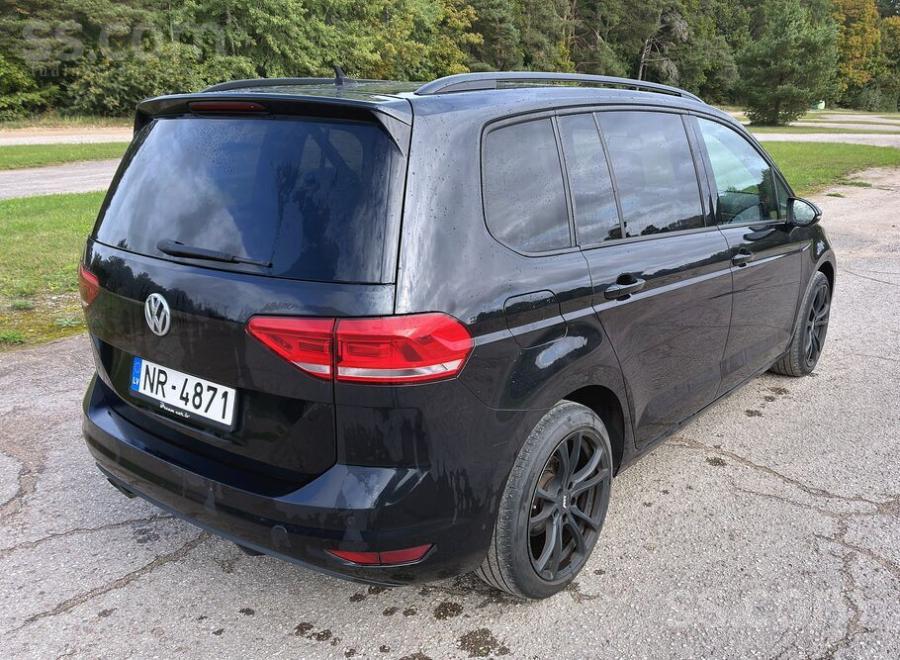 Melns Volkswagen Touran 2019 Tukums, ar dzinēja tilpumu 2.00 L un nobraukumu 323 tūkst. km par 11500 €, foto 5 vietnē AUTOMOTO.COM.LV