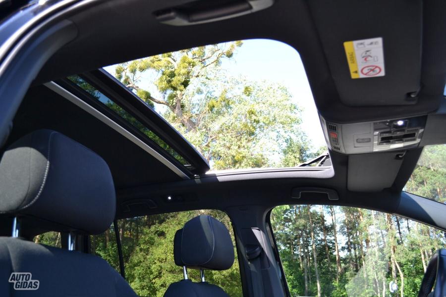 Melns Volkswagen Touran 2020 Kauņa, ar dzinēja tilpumu 2.00 L un nobraukumu 98 tūkst. km par 14995 €, foto 21 vietnē AUTOMOTO.COM.LV