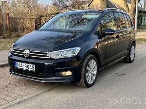 Черный Фольксваген Туран 2020 в Даугавпилс, объемом двигателя 2.00 л и пробегом 0 тыс. км за 13995 €, фото  на AUTOMOTO.COM.LV