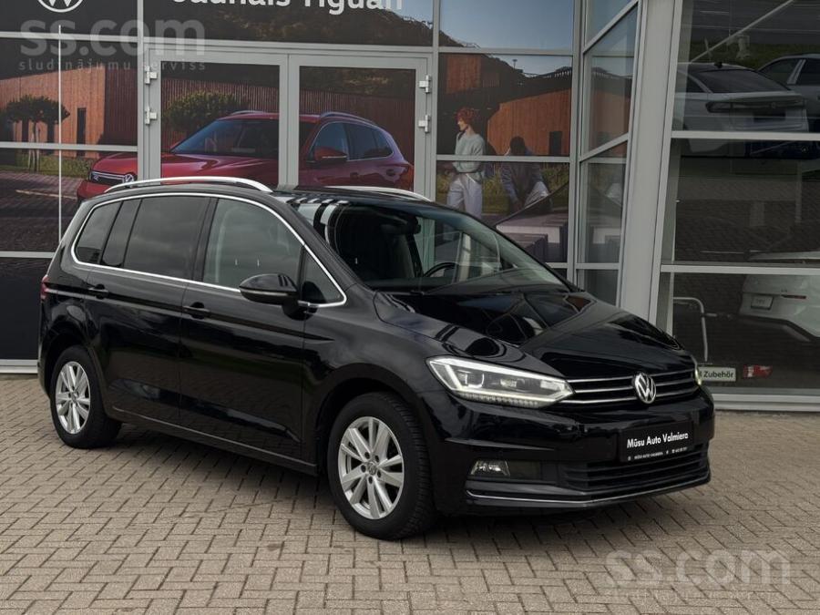 Melns Volkswagen Touran 2020 Valmiera, ar dzinēja tilpumu 1.50 L un nobraukumu 186 tūkst. km par 17600 €, foto 1 vietnē AUTOMOTO.COM.LV