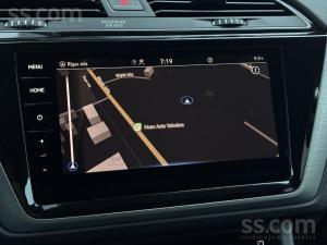 Black Volkswagen Touran 2020 in Valmiera, with an engine capacity of 2.00 L and mileage of 170 thousand km for 17500 €, photo 16 on AUTOMOTO.COM.LV