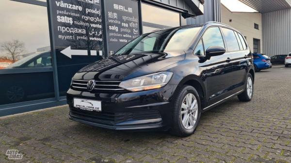 Black Volkswagen Touran 2022 in Kaunas, with an engine capacity of 2.00 L and mileage of 87 thousand km for 26925 €, photo 3 on AUTOMOTO.COM.LV