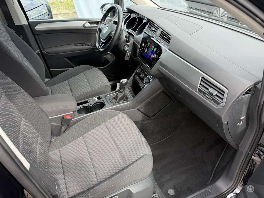 Melns Volkswagen Touran 2022 Viļņa, ar dzinēja tilpumu 1.97 L un nobraukumu 215 tūkst. km par 13999 €, foto 16 vietnē AUTOMOTO.COM.LV