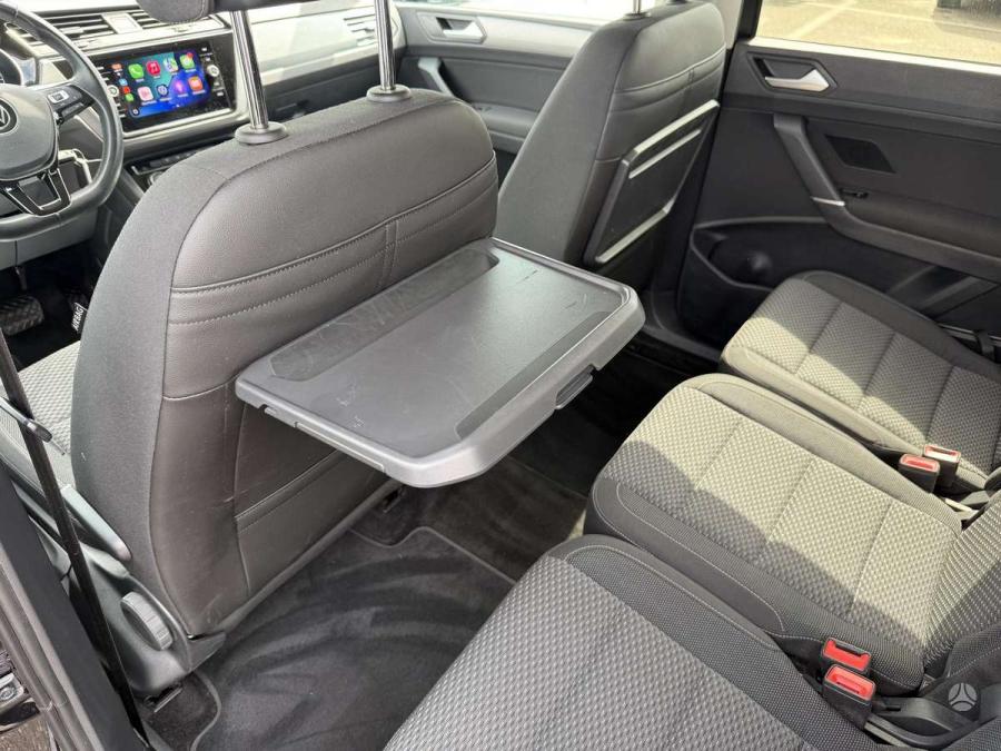 Melns Volkswagen Touran 2022 Viļņa, ar dzinēja tilpumu 1.97 L un nobraukumu 215 tūkst. km par 13999 €, foto 25 vietnē AUTOMOTO.COM.LV