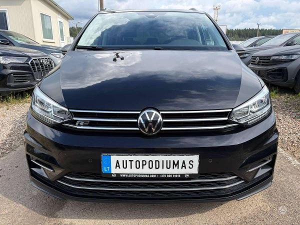 Melns Volkswagen Touran 2023 Viļņa, ar dzinēja tilpumu 1.97 L un nobraukumu 167 tūkst. km par 19200 €, foto 8 vietnē AUTOMOTO.COM.LV